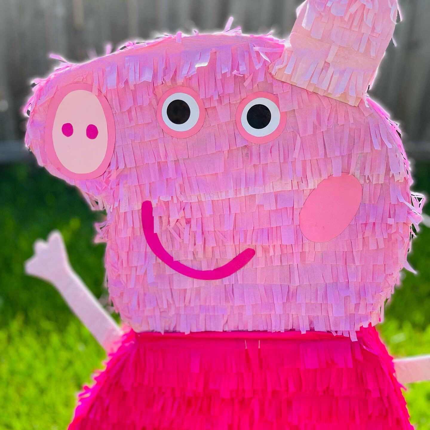Peppa Pig Pinata - Etsy