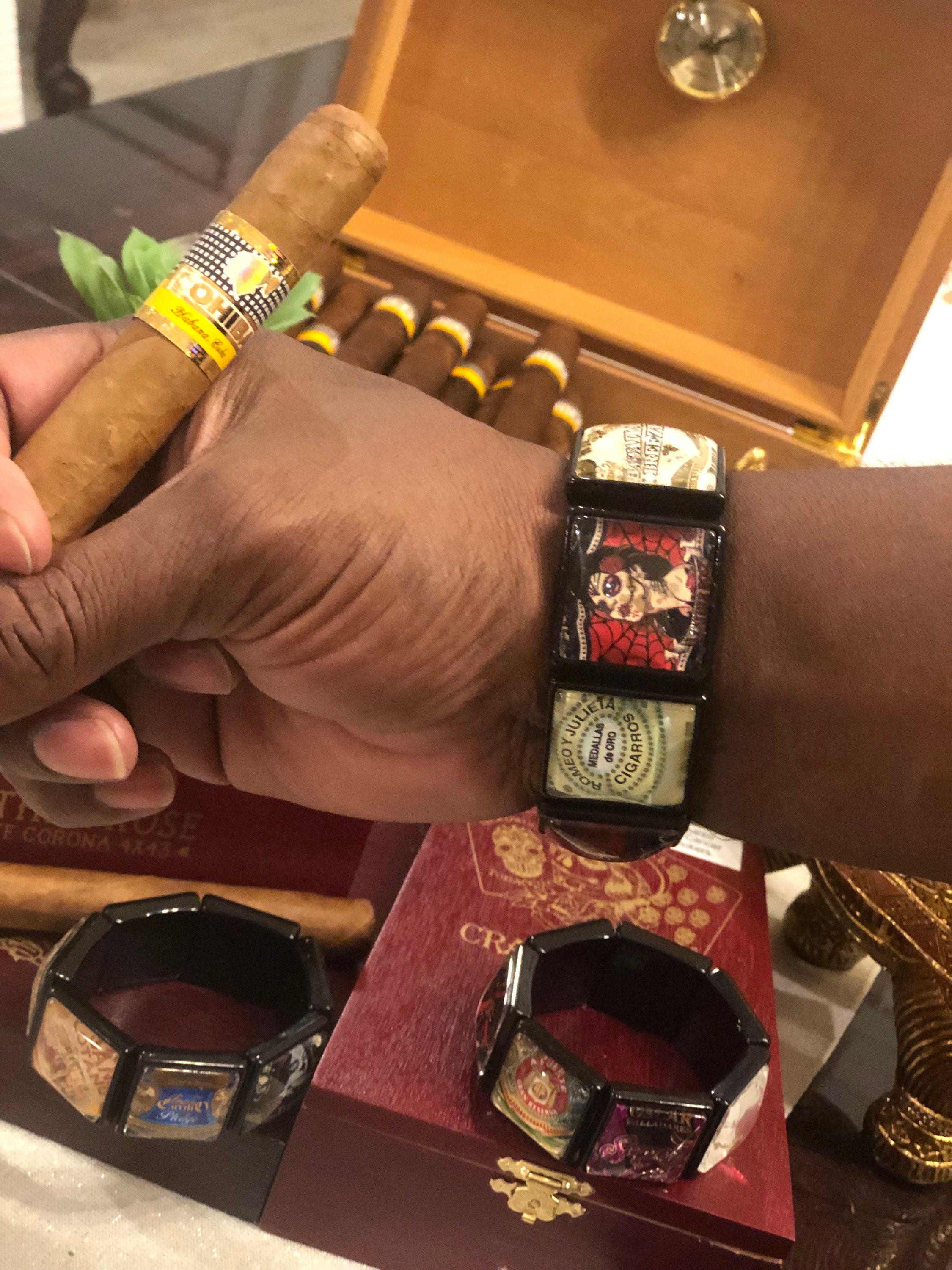Black Cigar Label Bracelet, Cigar Bracelet. Cigar Label Accessory. - Etsy
