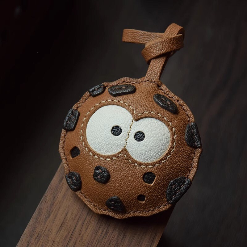 Luxury Leather Cookie Keychain Leather Cookie Keychain for Designer ...
