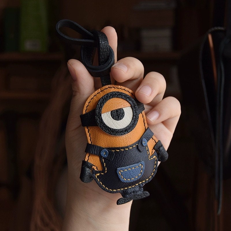 Luxury Minions Keychain Leather Cartoon Keychain for Designer Handbag ...