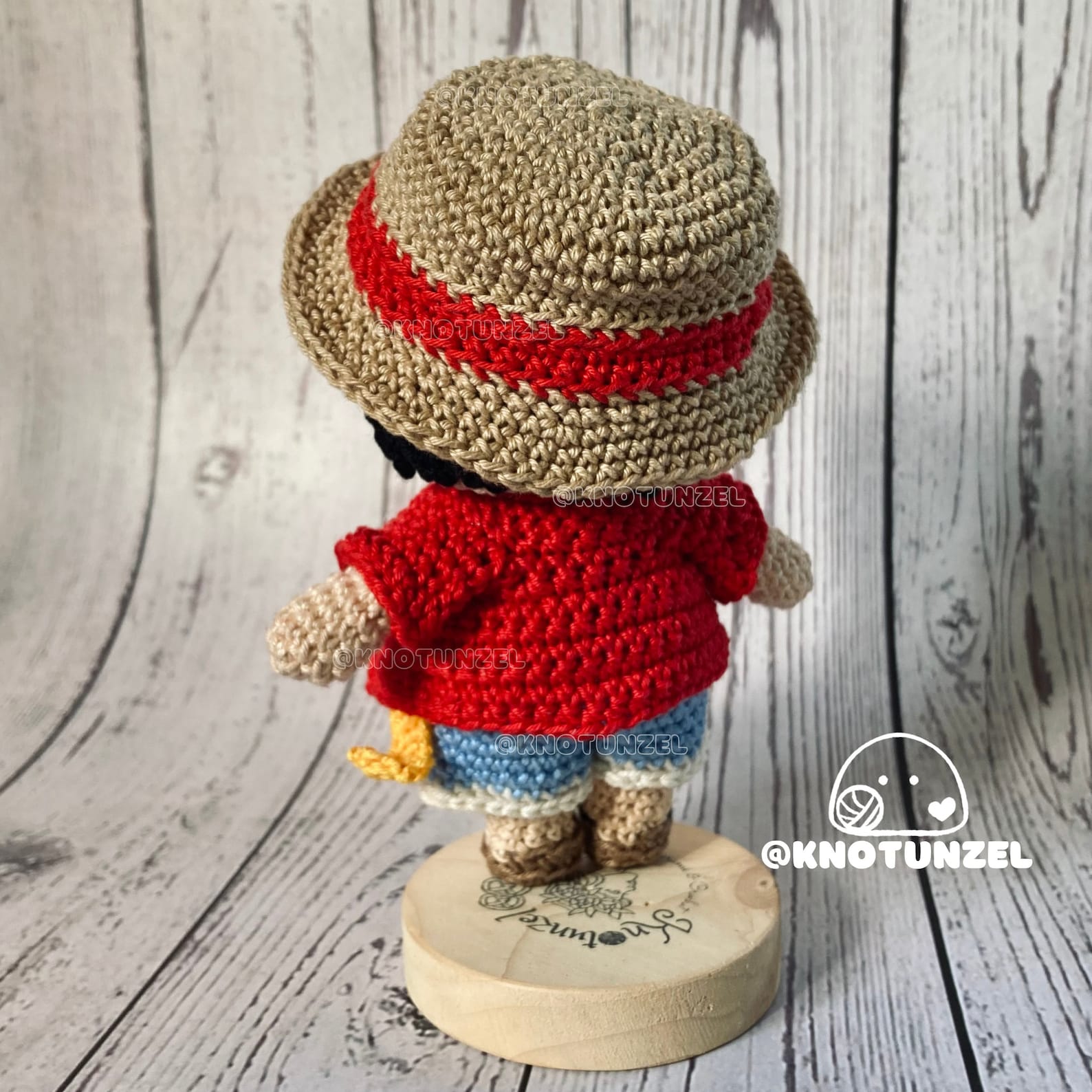 King PDF Pattern - Etsy