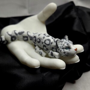 Snow Leopard Flexi Keychain Pocket Animal - Etsy