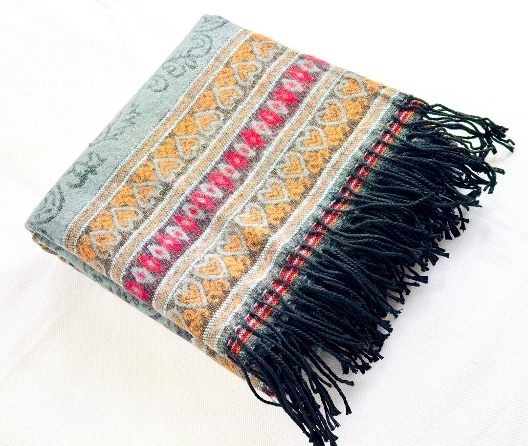 Gray Yak Wool Shawl Paisley Meditation Boho Wrap Cozy Bed Throw Mother ...