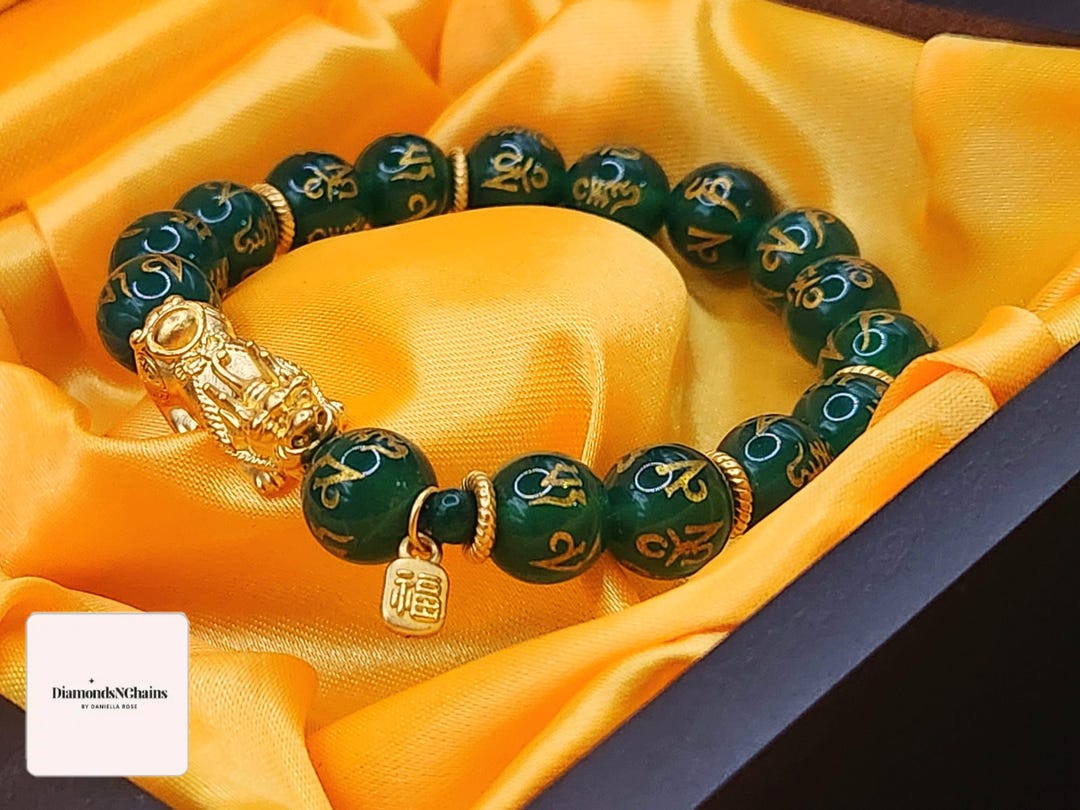 24K Gold Pixiu Bracelet: Feng Shui Wealth Amulet With Agate & Emerald ...