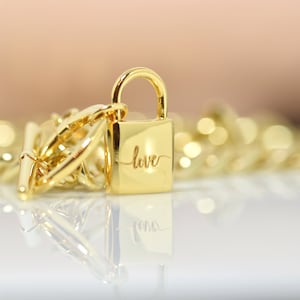 Gold Padlock Necklace, Chunky Chain Lock Necklace, Curb Chain With Lock ...