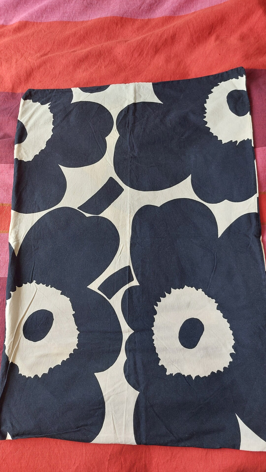 Marimekko,unikko,black and White, Pattern by Maija Isola,1964,finland ...