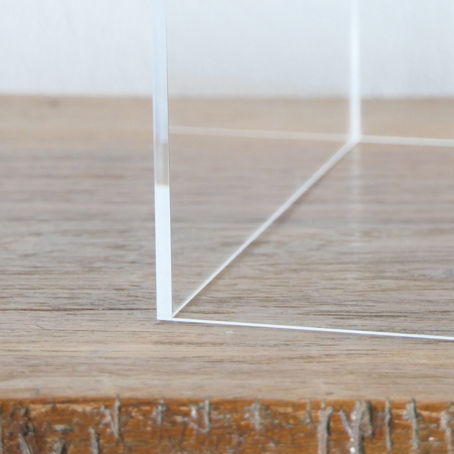 Acrylic Showcase, Display Case, With Black Wooden Base 20 X 20 X 40 Cm ...