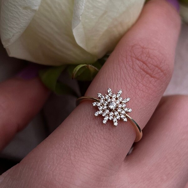 Snowflake Ring - Etsy