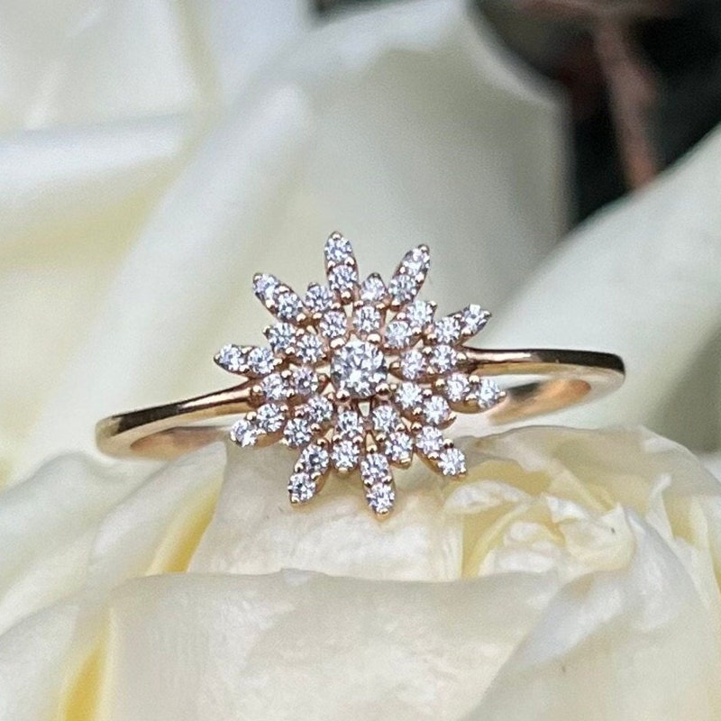 Snowflake Ring - Etsy