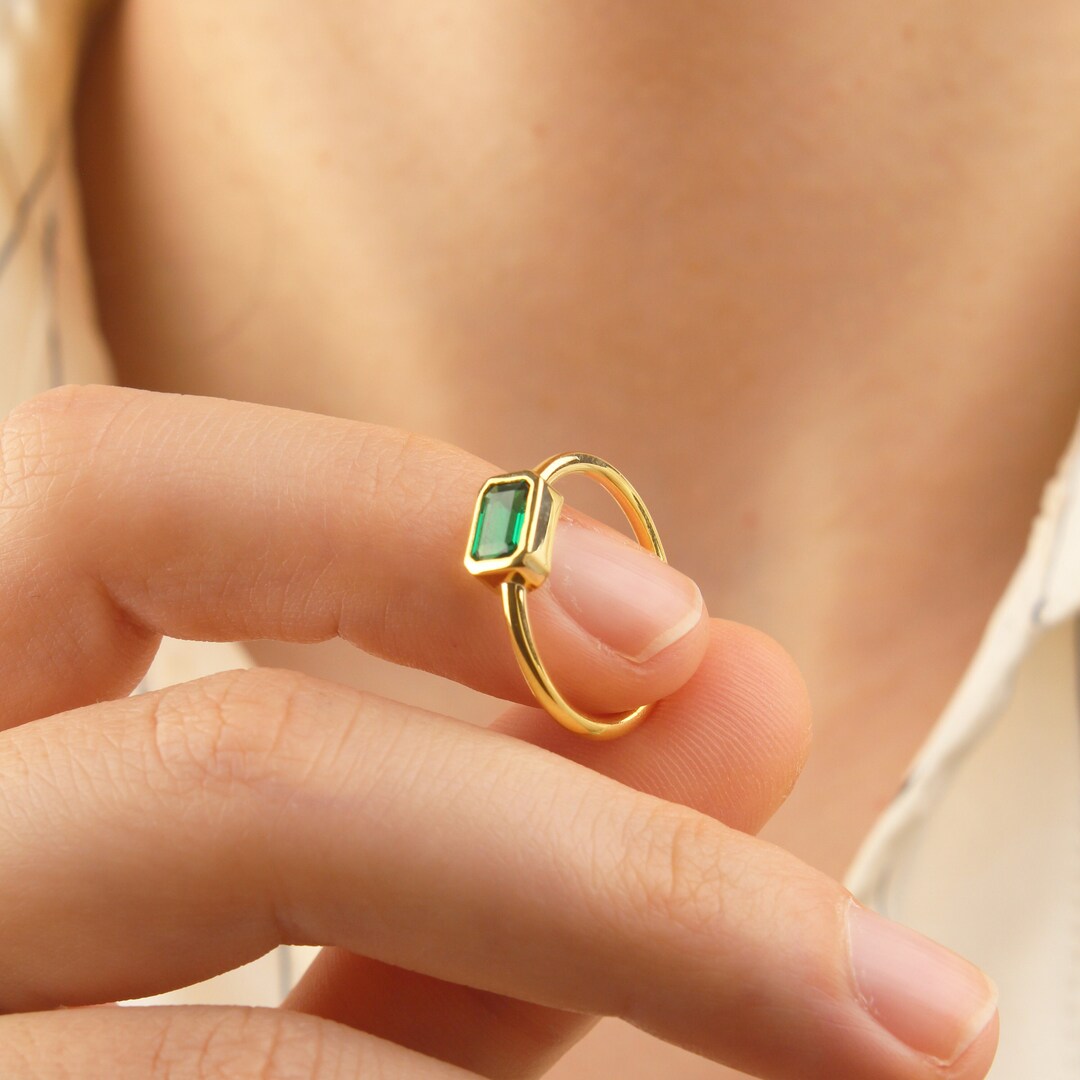 Green Gemstone Bezel Ring Solid Gold Emerald Ring Genuine 64 Millimeter ...