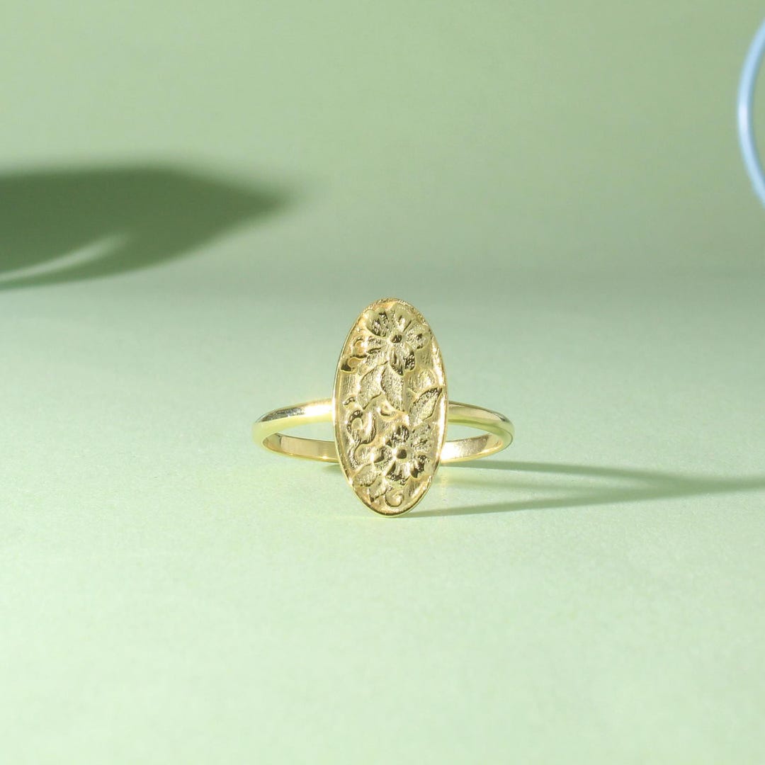 10k Solid Gold Flower Signet Ring: Hand-engraved Botanical Jewelry ...