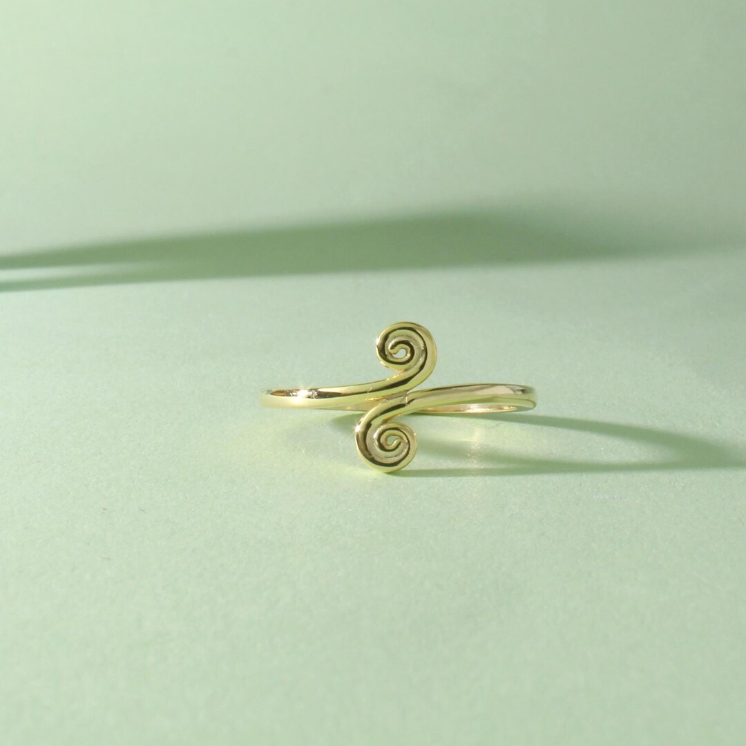 14k Solid Gold Octopus Hypnosis Ring - Unique Bypass Design for ...