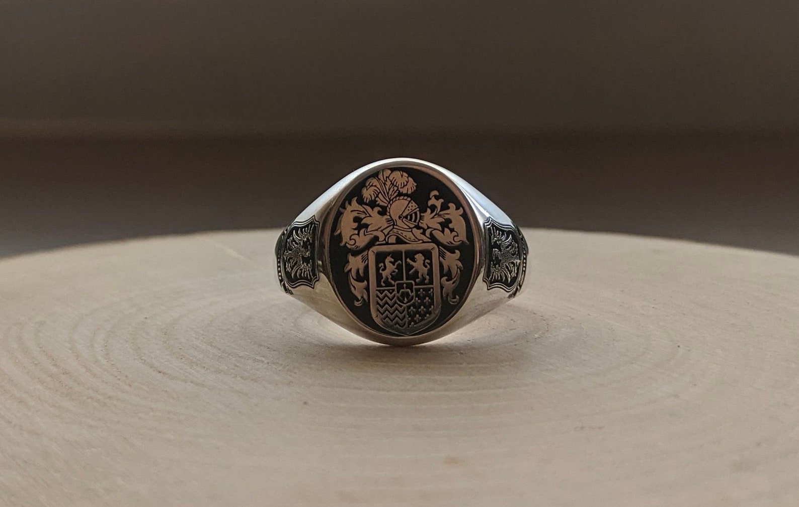Silver Family Crest Rings Crest Ring Coat of Arms Signet - Etsy