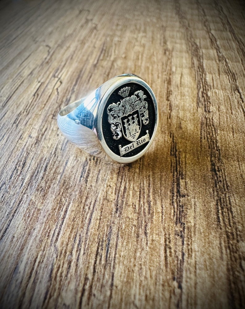 Family Crest Signet Ring Silver Coat of Arms Signet Ring - Etsy