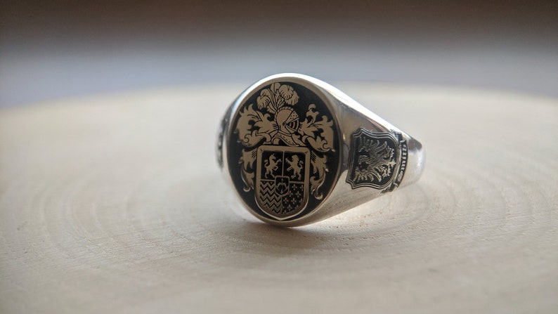 Silver Family Crest Rings Crest Ring Coat of Arms Signet - Etsy