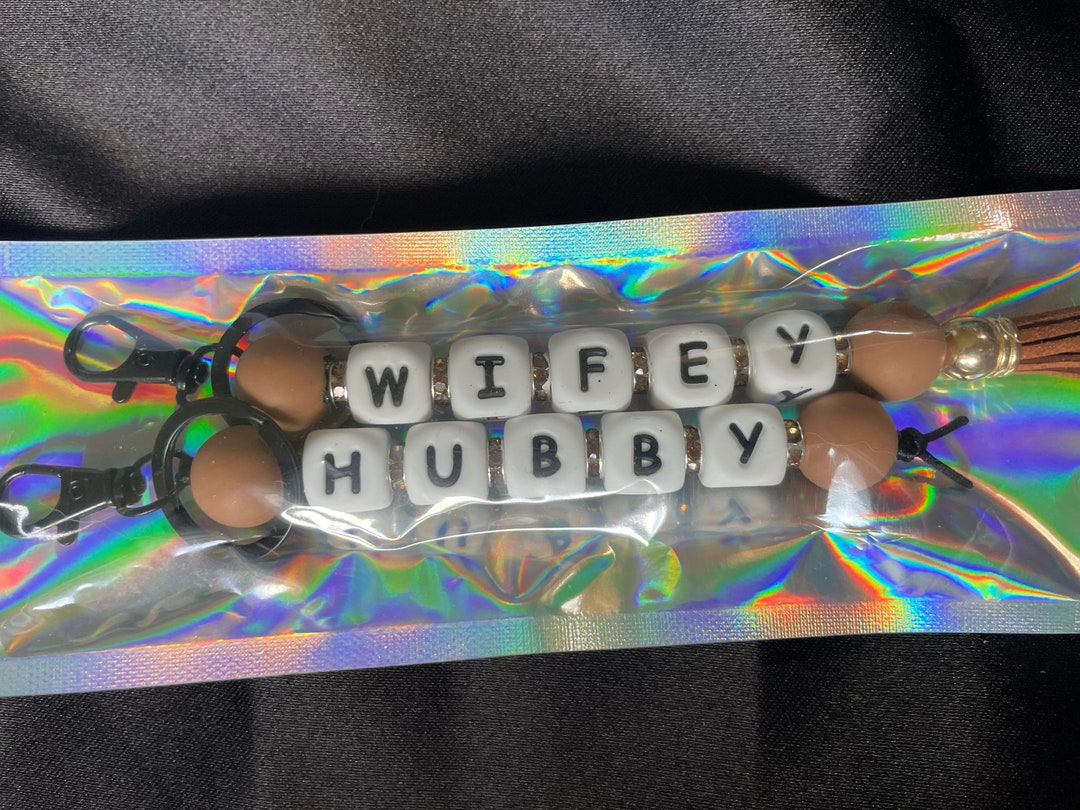 Wifey Hubby Matching Keychain Set - Etsy