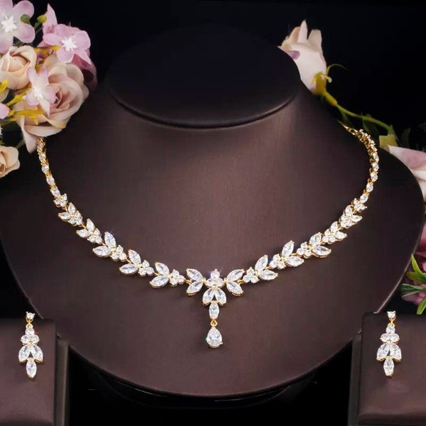 Bridgerton Necklace - Etsy