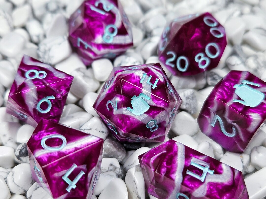Berry Candy 7-piece Handmade Sharp Edge Polyhedral Resin Dice Set ...