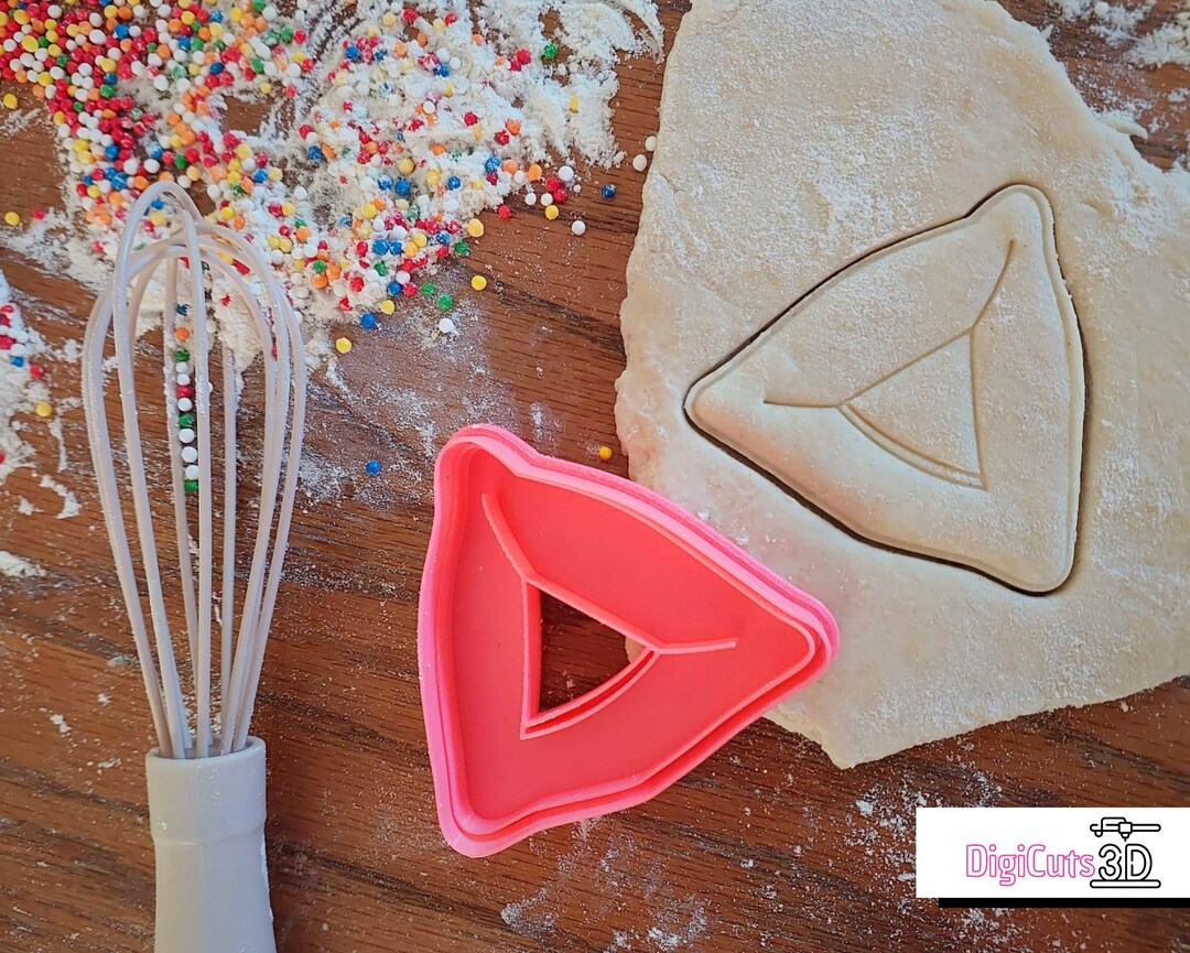 Plastic Cookie Cutter of Aman's Ears oznei Aman for Purim Festivity 3D ...