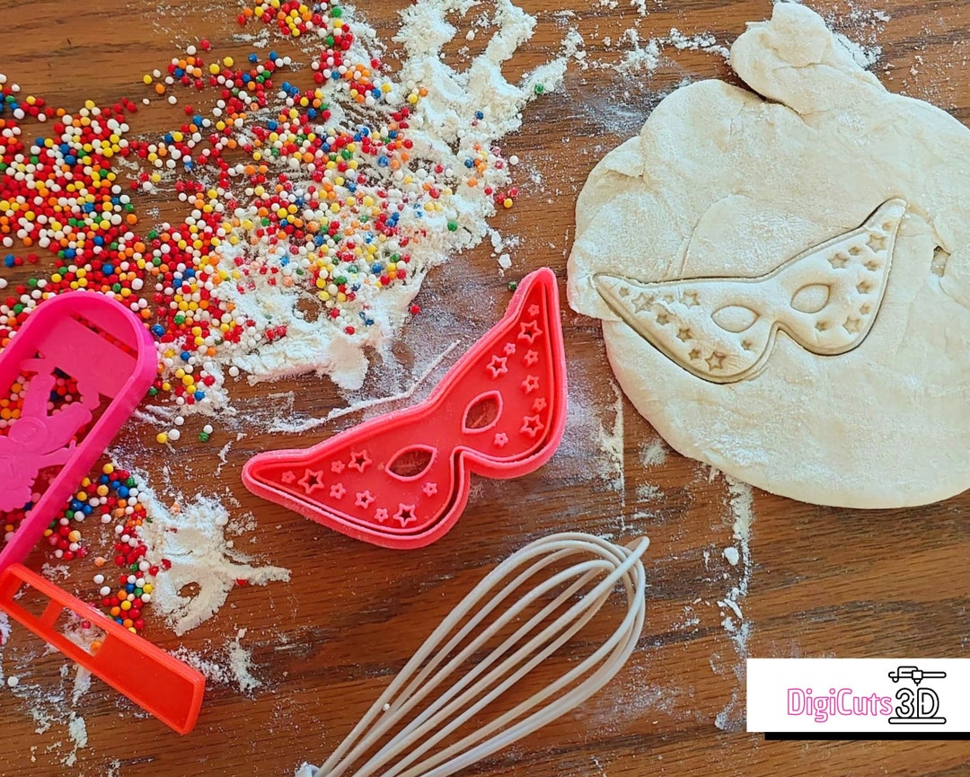 Plastic Cookie Cutter of Mask With Stars for Purim Festivity 3D Printed ...