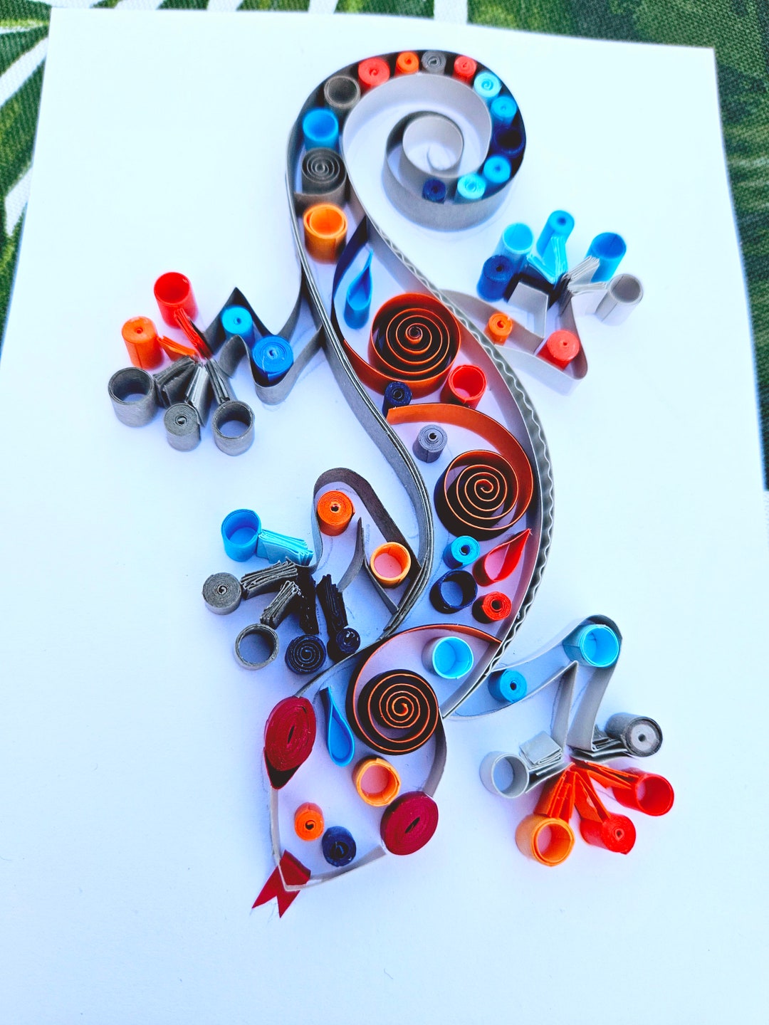 Gecko With Curly Tail Paper Quilling Art in 6x8 Shadow Box - Etsy