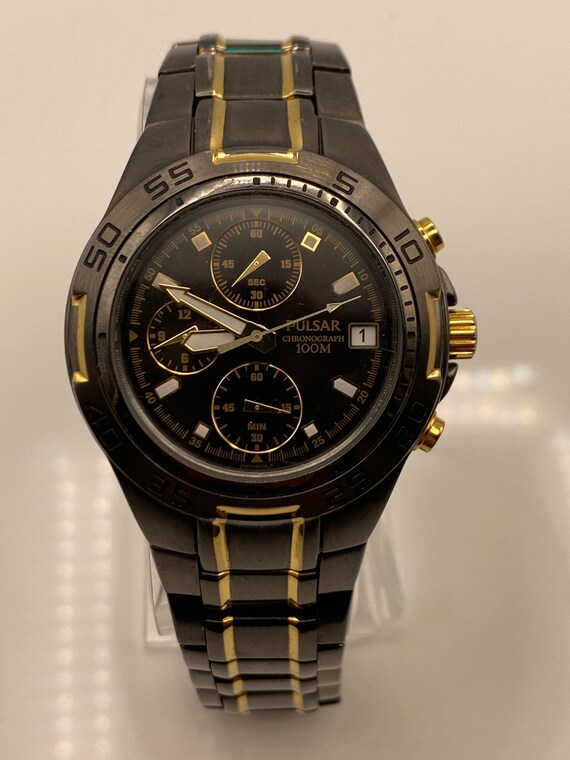 Beautiful Rare Vintage Pulsar by Seiko Chronograph DI… - Gem