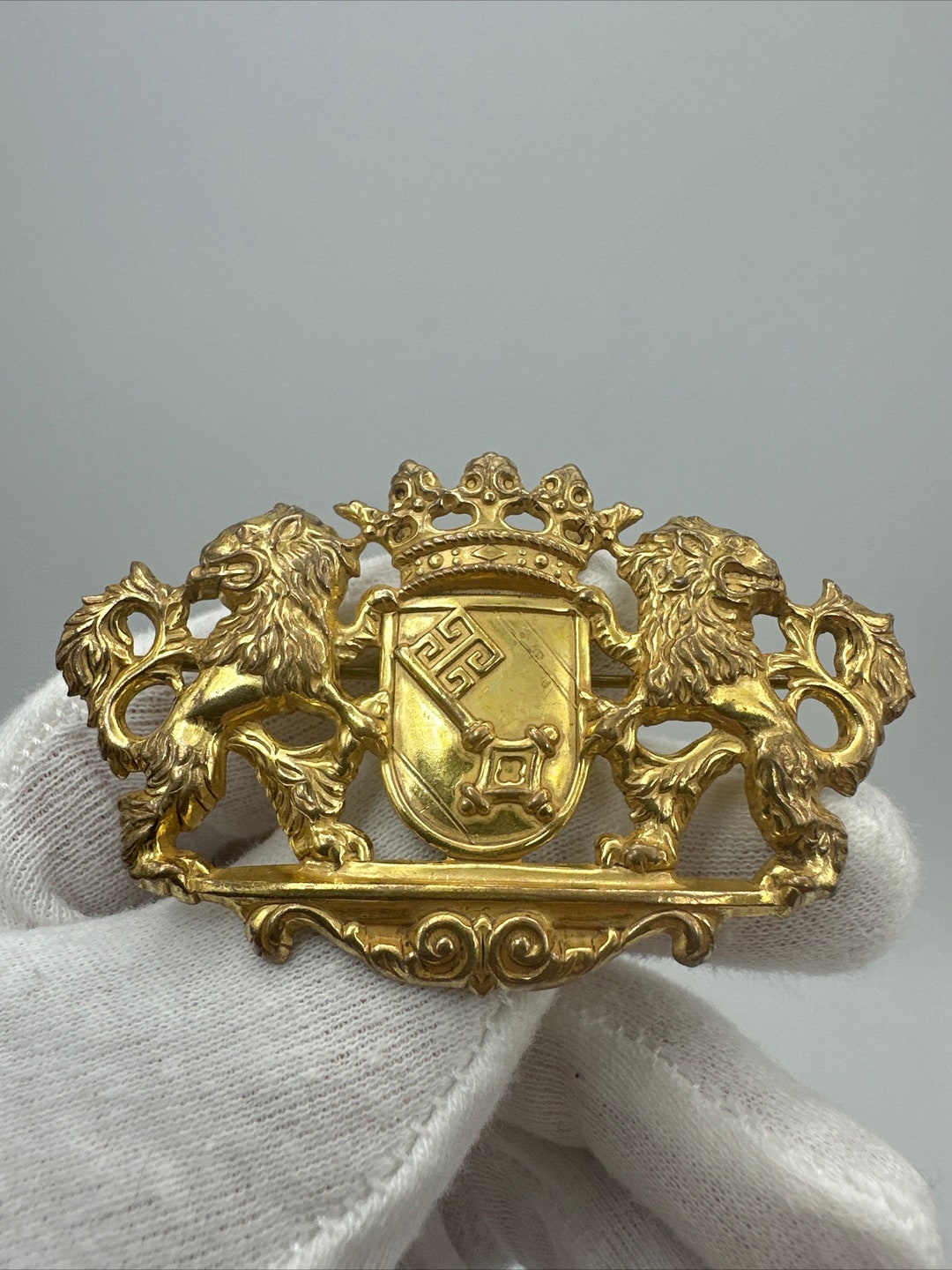 Vintage Miriam Haskell Heraldic Crest Brooch Pin Lions Key Crown #745 ...