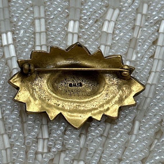 Vintage Brooch Alva Museum Replica Daisy Flower #88 - Gem