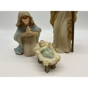 Seraphim Classics Mary, Joseph, and Baby Jesus Nativity Figurines ...