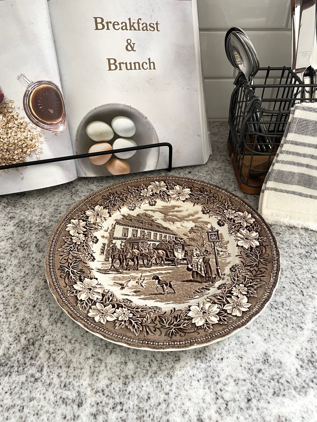 Vintage Plate Decorative Plate Brown and White Plate - Etsy