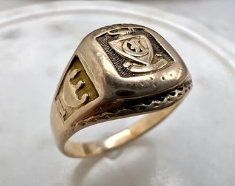 Vintage Class Ring | Etsy