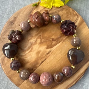 Rare Unique Alashan/alxa Agate Crystal Gemstone With Carved Bear, Heart ...