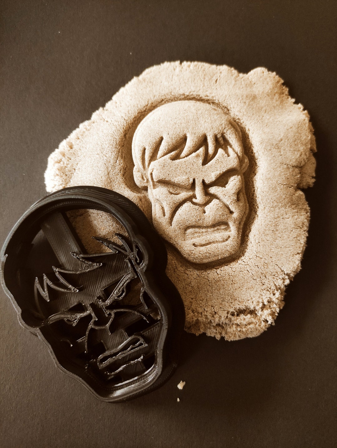 Hulk Cookie Cutter Biscuits Fondant Baking Cookie Decoration Fondant ...