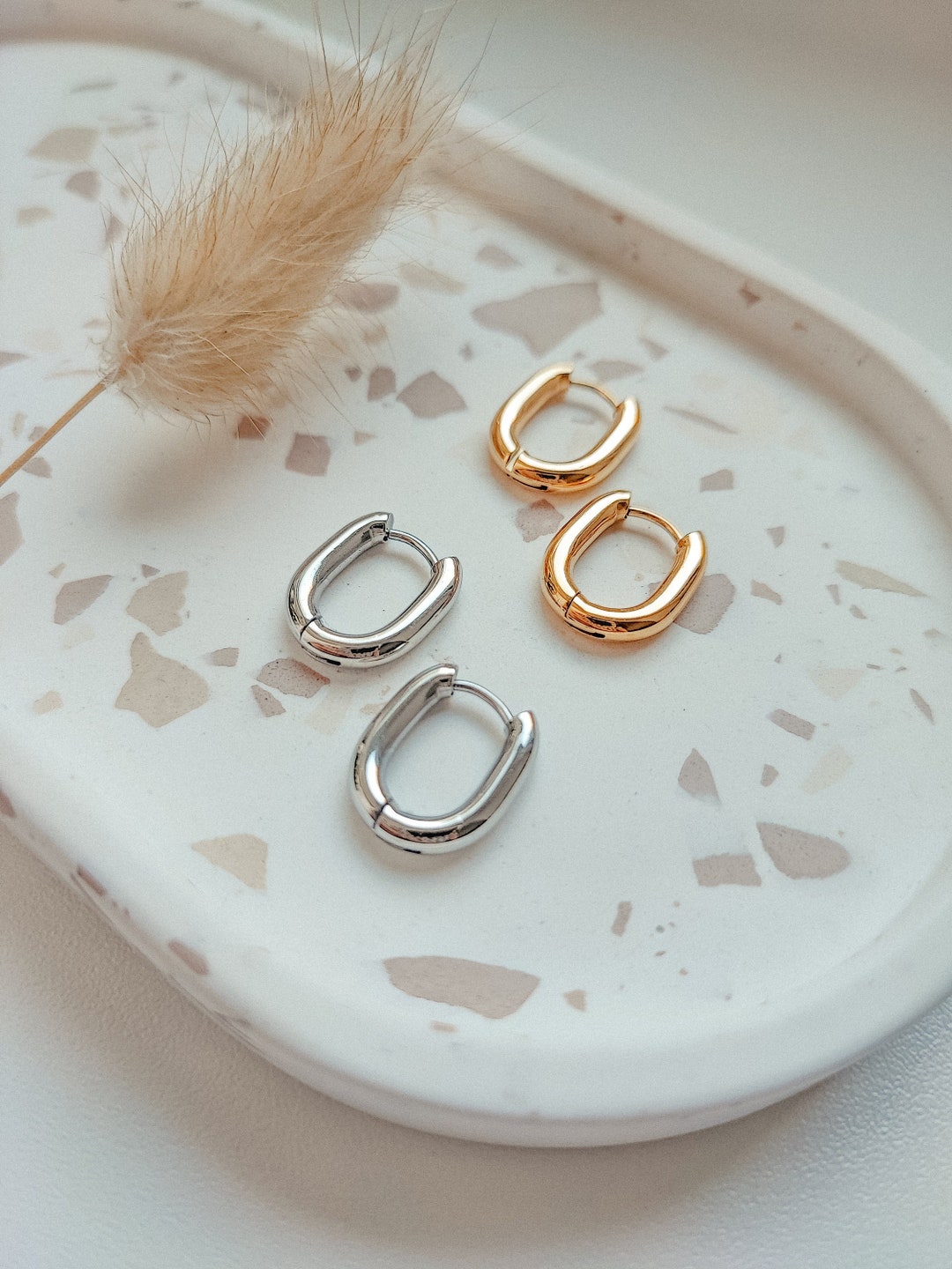 MINI OVAL HOOPS Silber, Gold Creole, Huggies, Minimalistisch, 18k ...