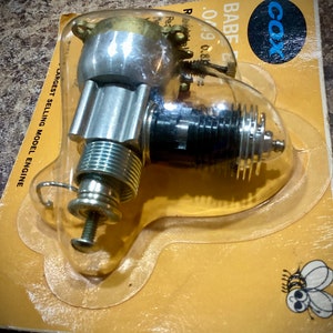 Vintage Cox Babe Bee .049 Model Airplane Engine - Etsy