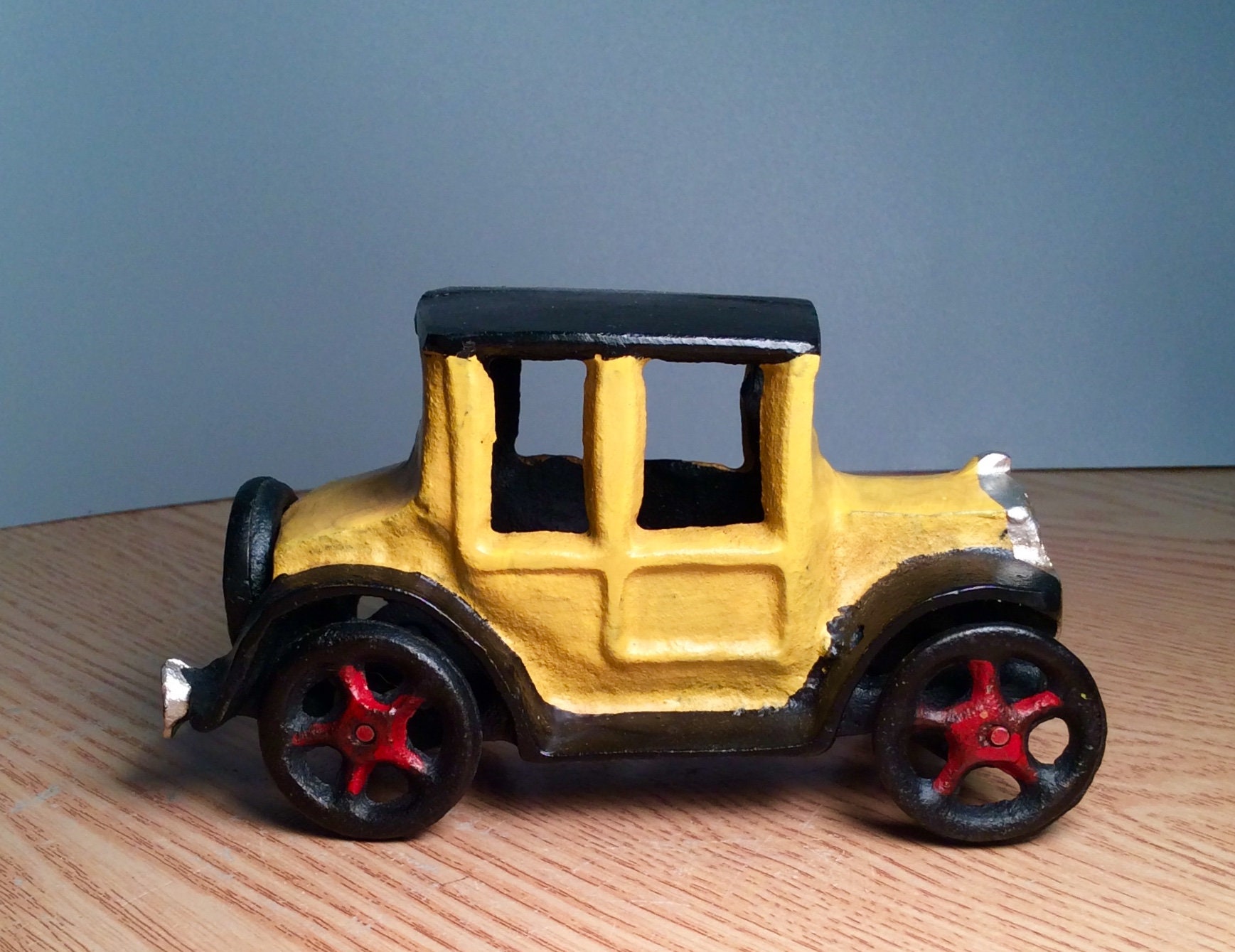 Vintage Cast Iron Toy Car Ford Model A / T Coupe / Sedan 4.5 X 3 X 2.25 ...