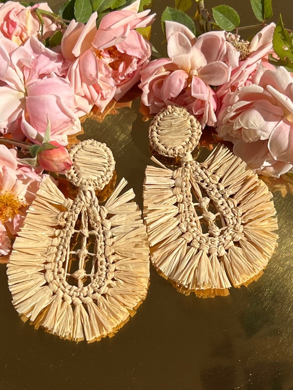 Natural Fringe Raffia Earrings Beige Drop Earrings Boho Straw Raffia Earrings Handwoven Palm Earrings Gift for Her Etsy