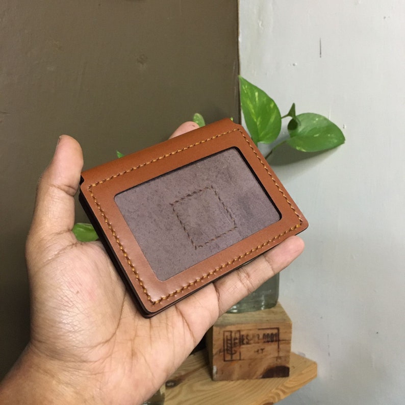 Model 3 - Leather Horizontal ID Holder Magnetic and Engraving (2 Sides ...