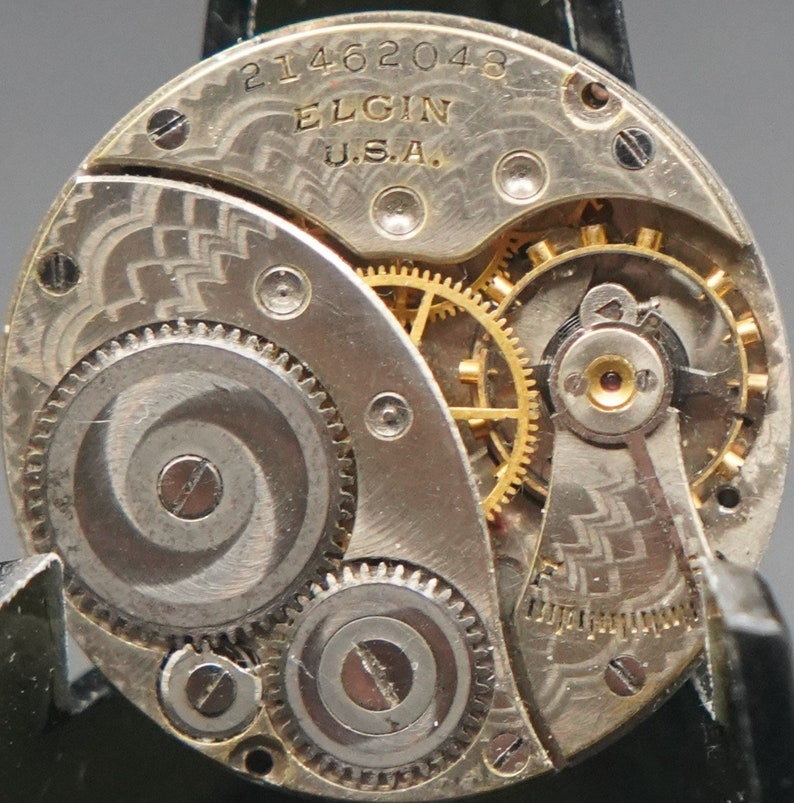 Vintage Elgin Pocket Watch Movement. Complete and Ticking Good Staff ...