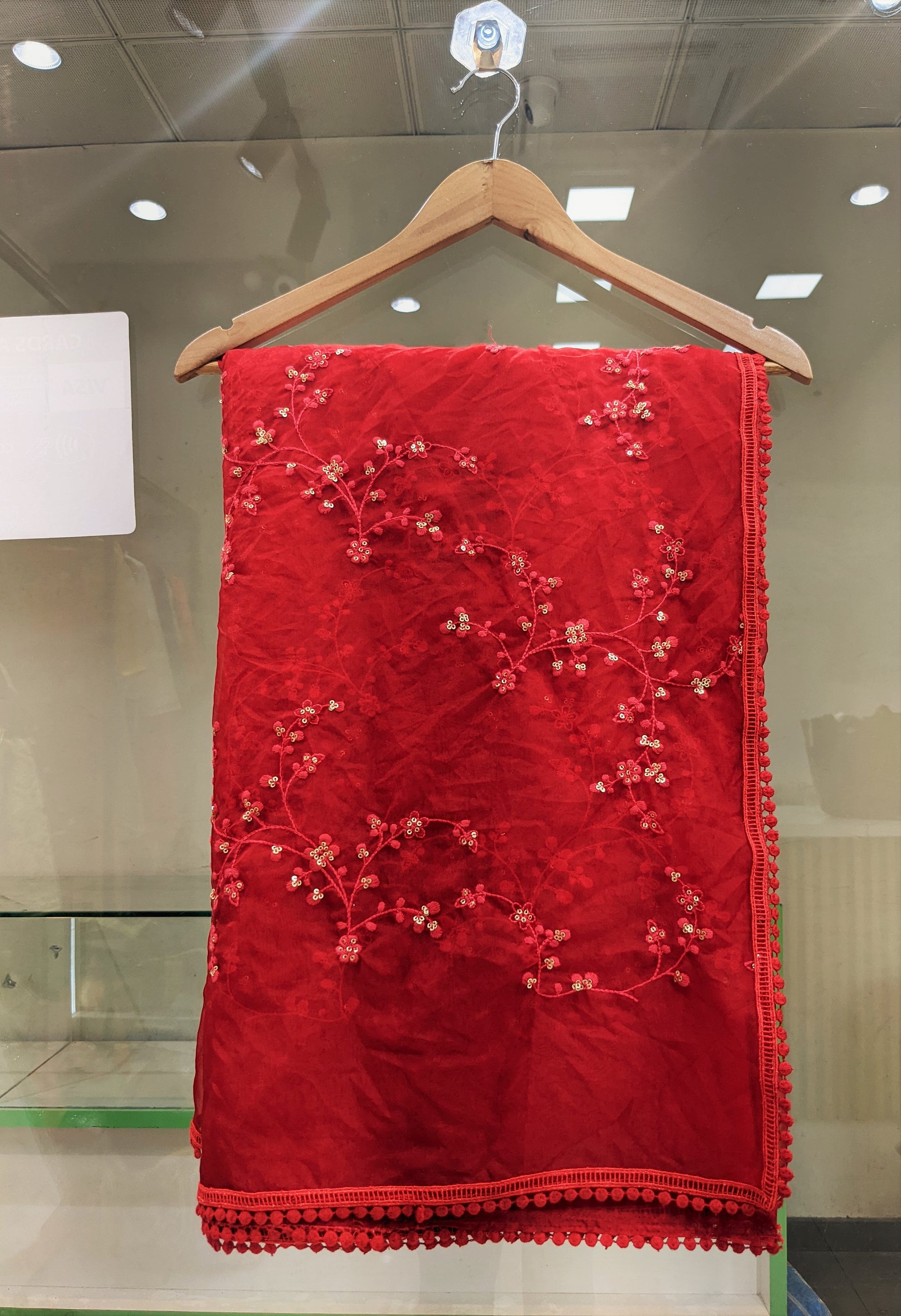 Red Saree/ Bright Red Sari/ Sari With Blouse/ Indian Sari Fashion ...