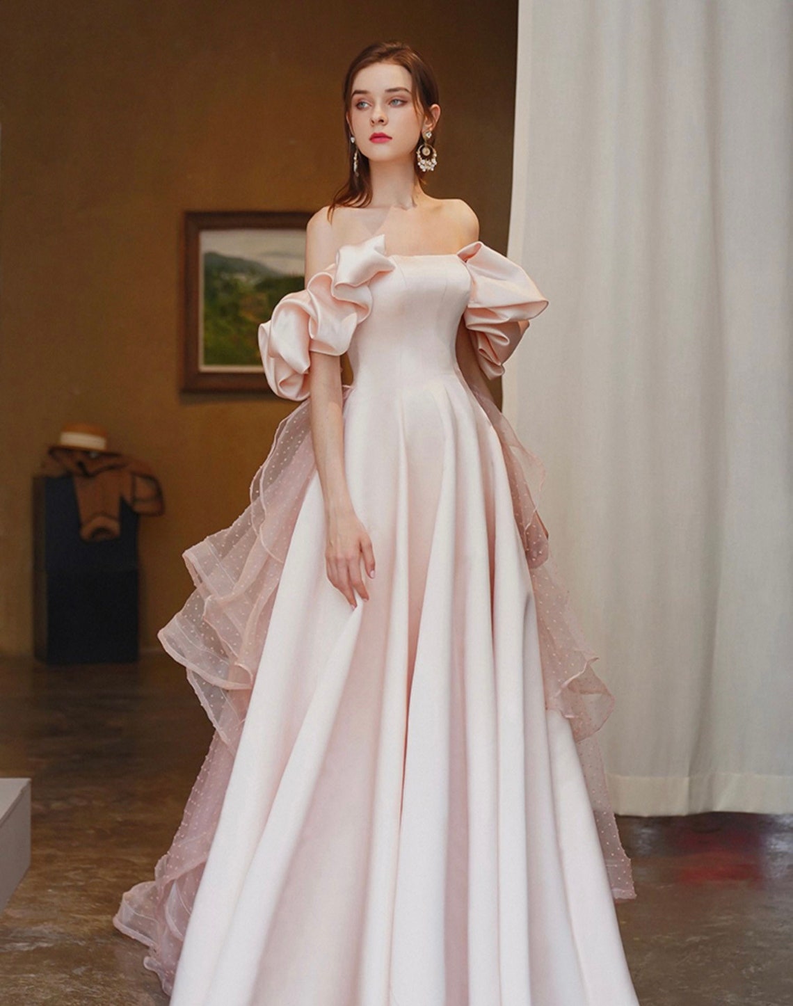️ Top 15 Pink Wedding Dresses for the Romantic Bride - HMP