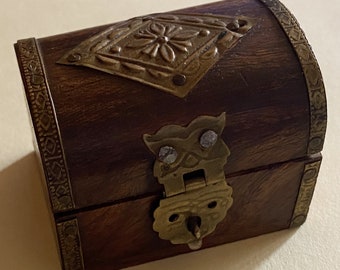 Small Wooden Chest - Etsy