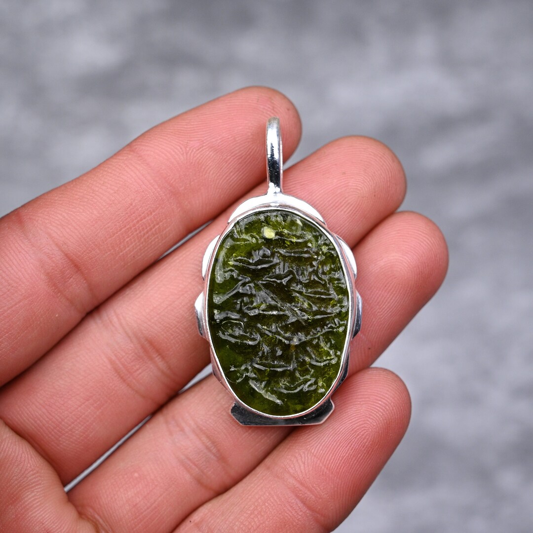 Moldavite Quartz Pendant 925 Sterling Silver Pendant Moldavite Gemstone ...