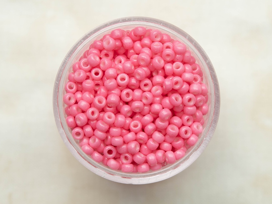 Miyuki 8/0 Round Seed Beads - Duracoat Opaque Dyed Party Pink - 8-4467 ...