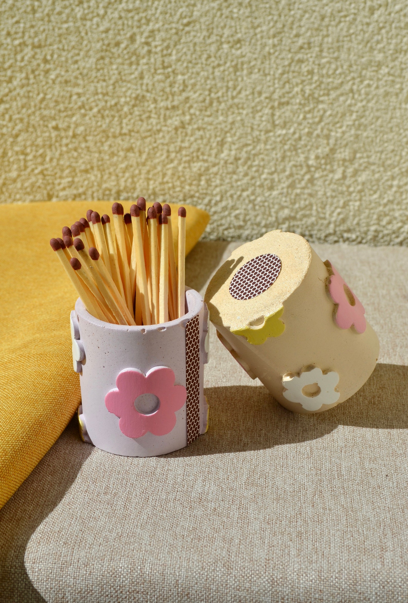 Petal Matchstick Pot With Striker, Cute Long Match Holder, Concrete ...