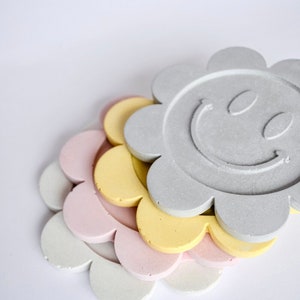 Smiley Face Emoji Coaster, Happy Face Trinket Tray, Cheerful Home Decor ...