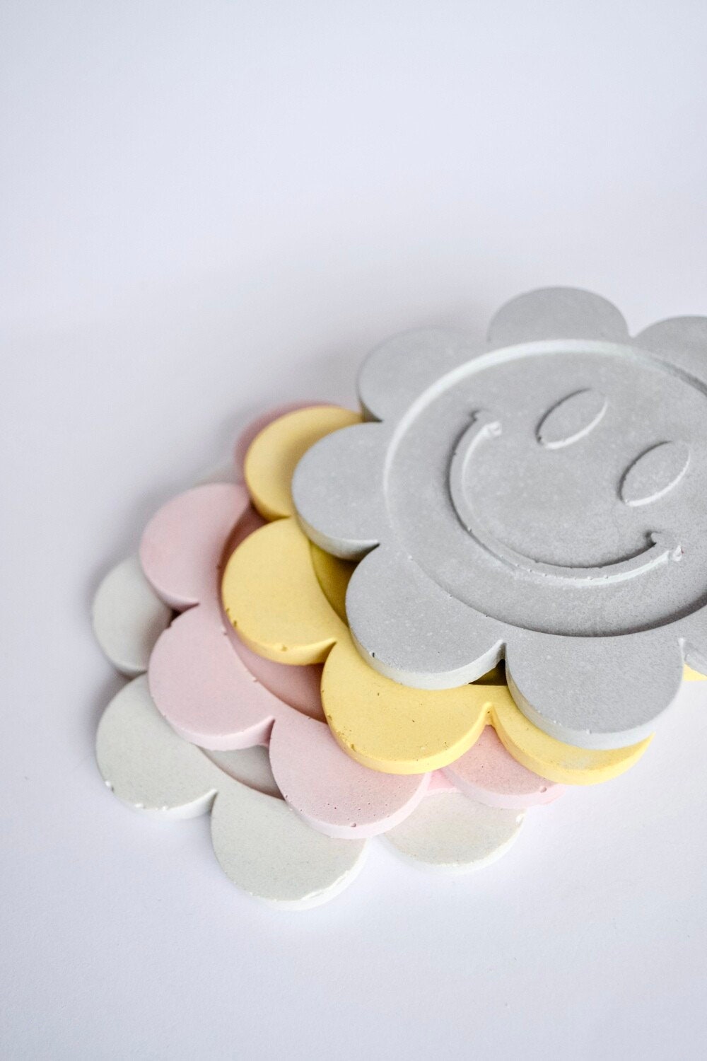 Smiley Face Emoji Coaster, Happy Face Trinket Tray, Cheerful Home Decor ...