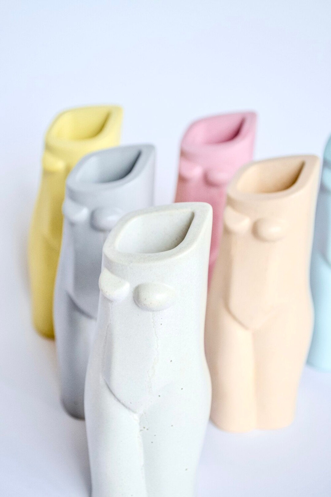 Small Concrete Female Body Vase, Mini Cement Woman Body Vase, Cute Pen ...