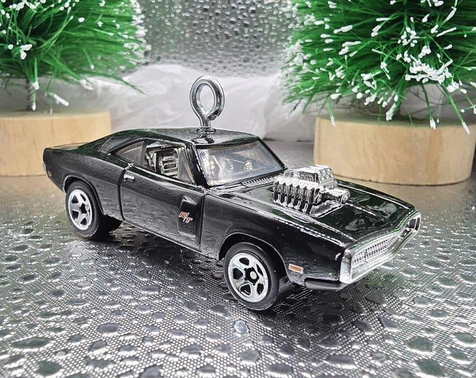 Hot Wheels 1970 Dodge Charger R/T *fast & Furious* BLACK Christmas Tree ...