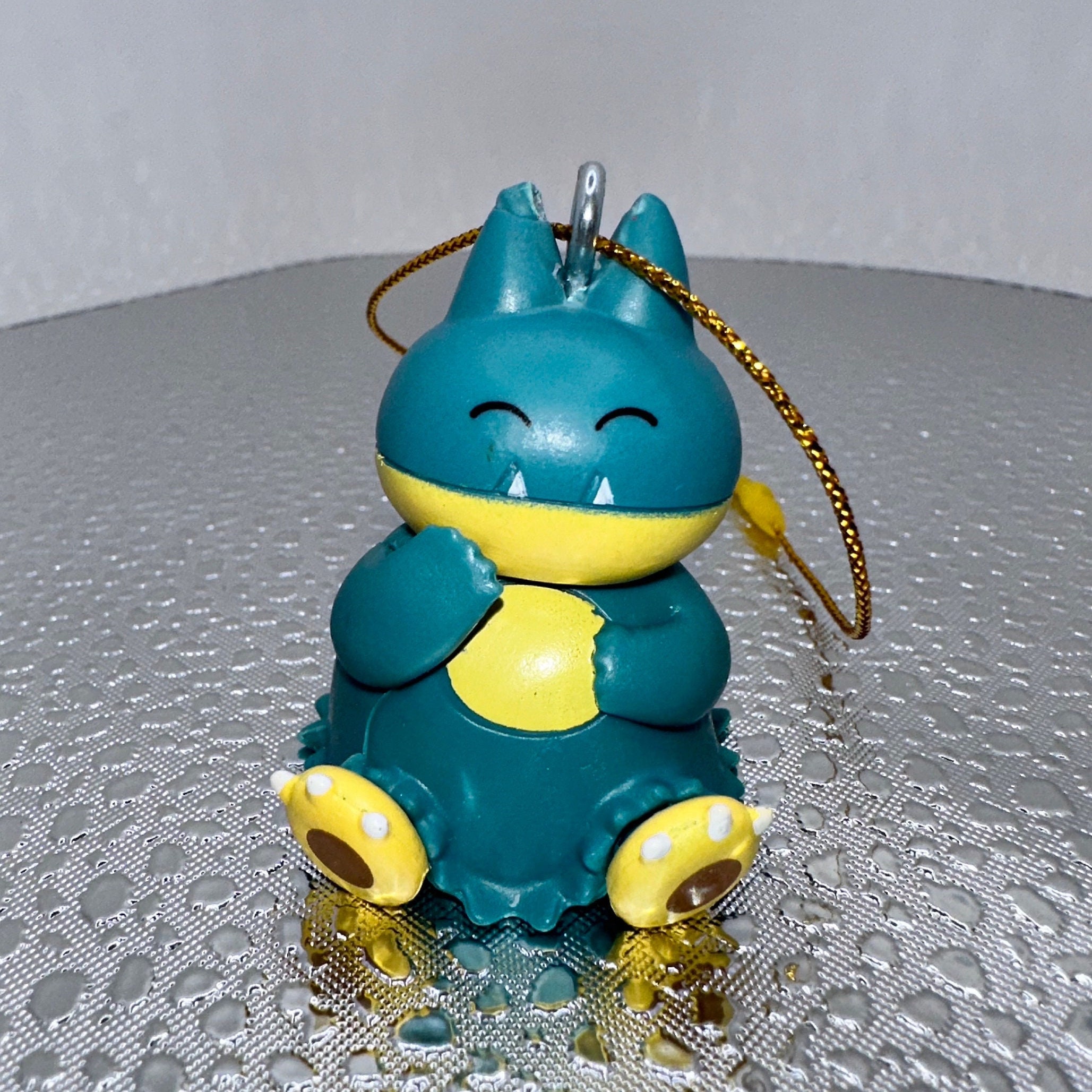 Pokémon Munchlax Battle Pose Christmas Tree Ornament - Etsy
